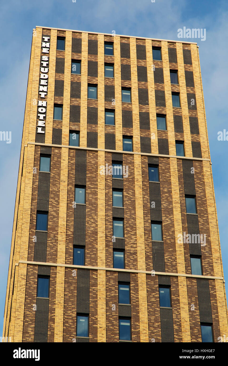 High rise student housing hi-res stock photography and images - Alamy