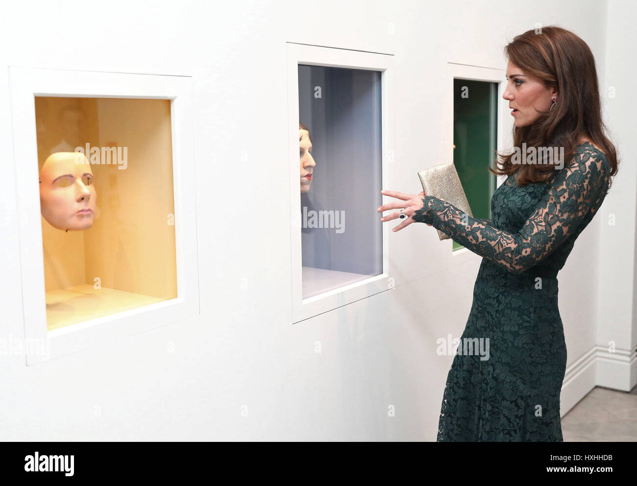 Artist gillian wearing national portrait gallery hi-res stock ...