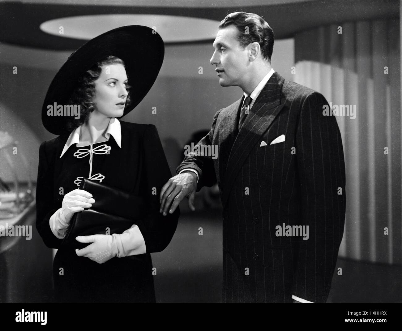 MAUREEN O'HARA, RALPH BELLAMY, DANCE GIRL DANCE, 1940 Stock Photo - Alamy