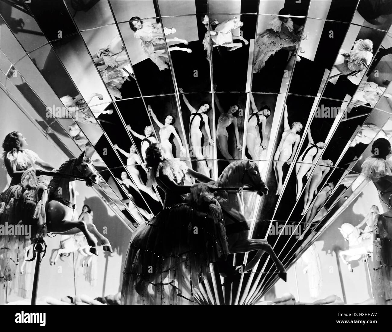 MOVIE SCENE DANCING LADY (1933 Stock Photo - Alamy