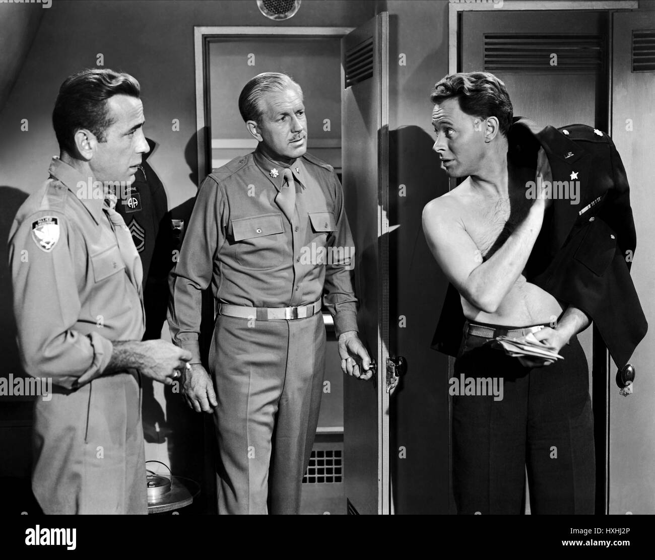 HUMPHREY BOGART, WILLIAM FORREST, WILLIAM PRINCE, DEAD RECKONING, 1947 ...