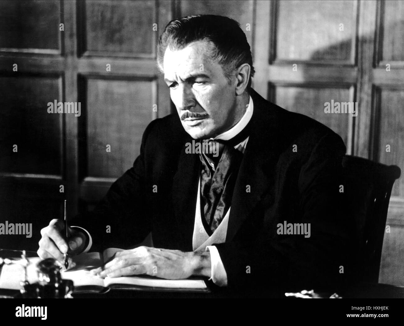 Simon Price High Resolution Stock Photography and Images - Alamy