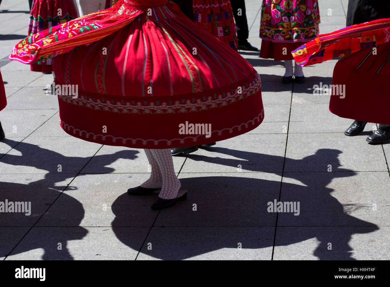Traditional portuguese dancers Stock Photo - Alamy