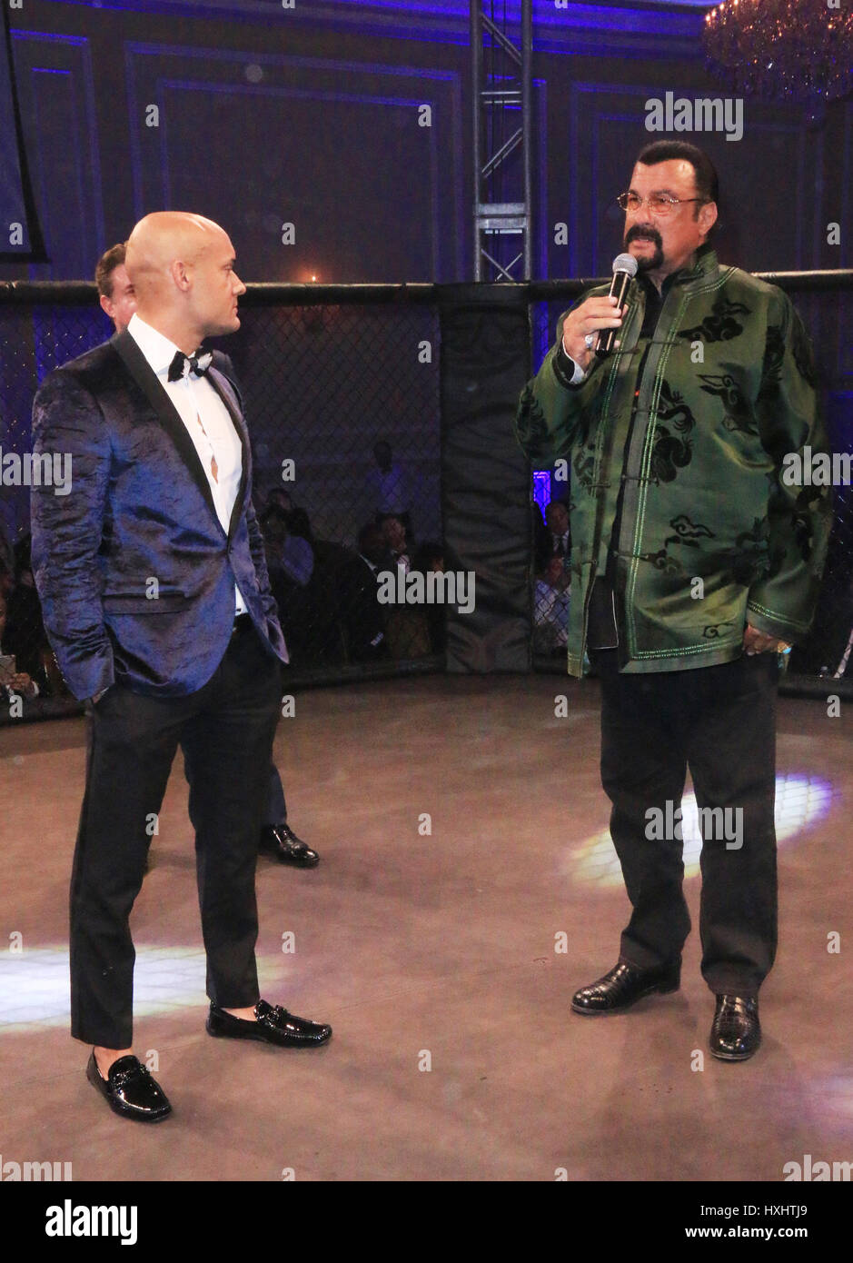 Smash Global V Pre-Oscar Gala and Charity Event - Arrivals Featuring ...