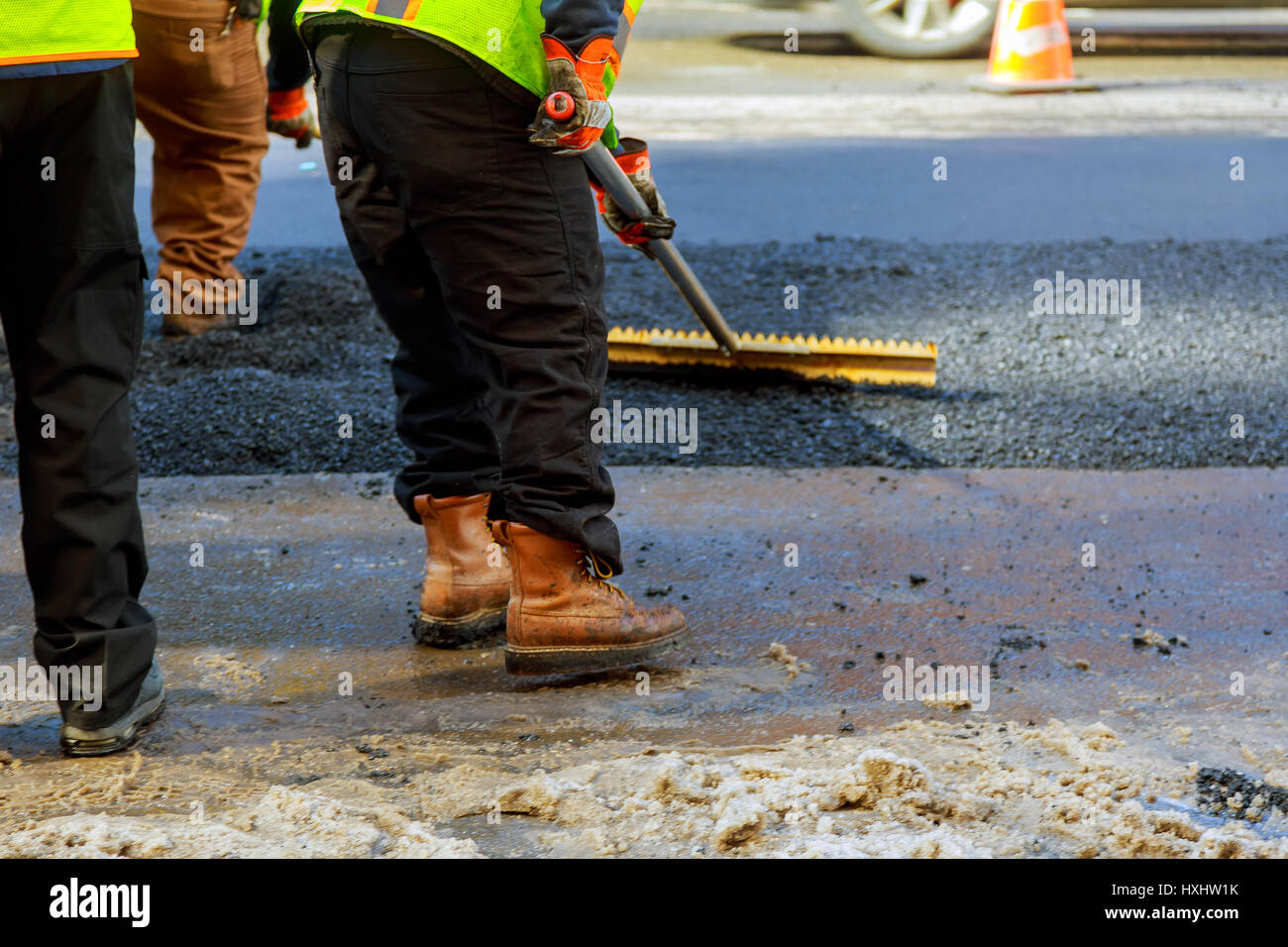 Men hard working hi-res stock photography and images - Alamy