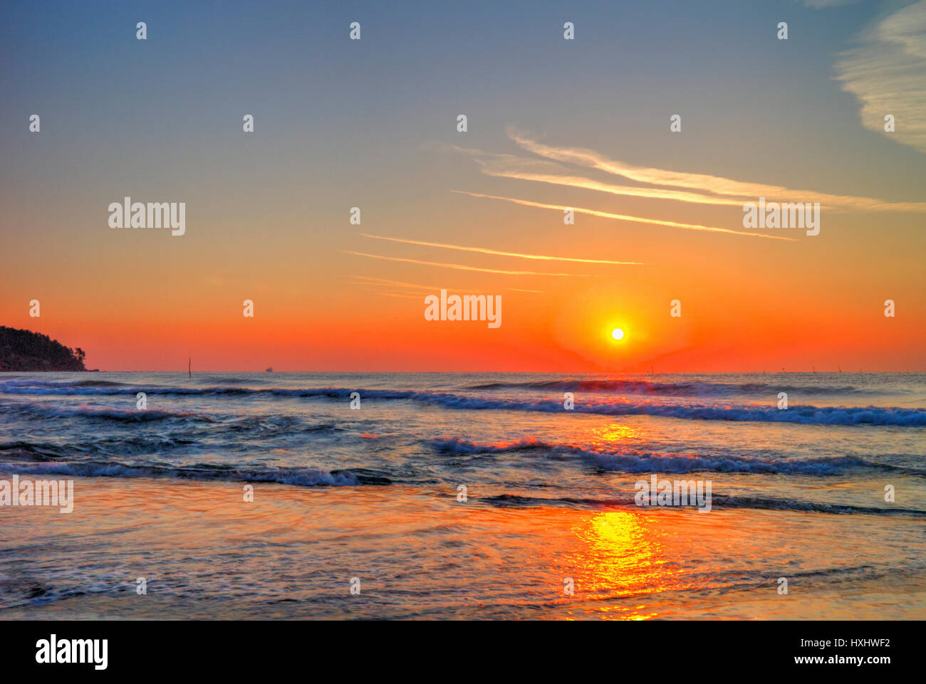 Beautiful sunrise over the sea Stock Photo - Alamy