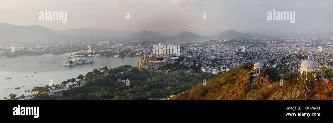 View across the City of Udaipur from Machla Magra (Fish Hill Stock ...