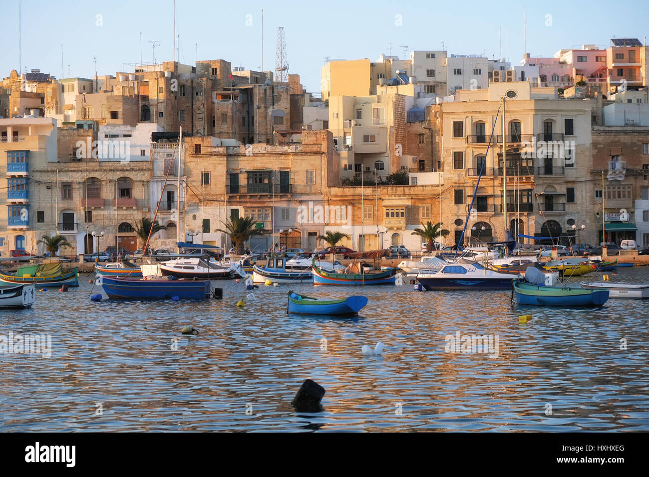 Houses of kalkara hi-res stock photography and images - Alamy