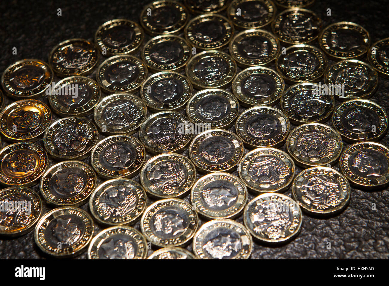 The new 12 twelve sided £1 one pound coin enters circulation, London ...