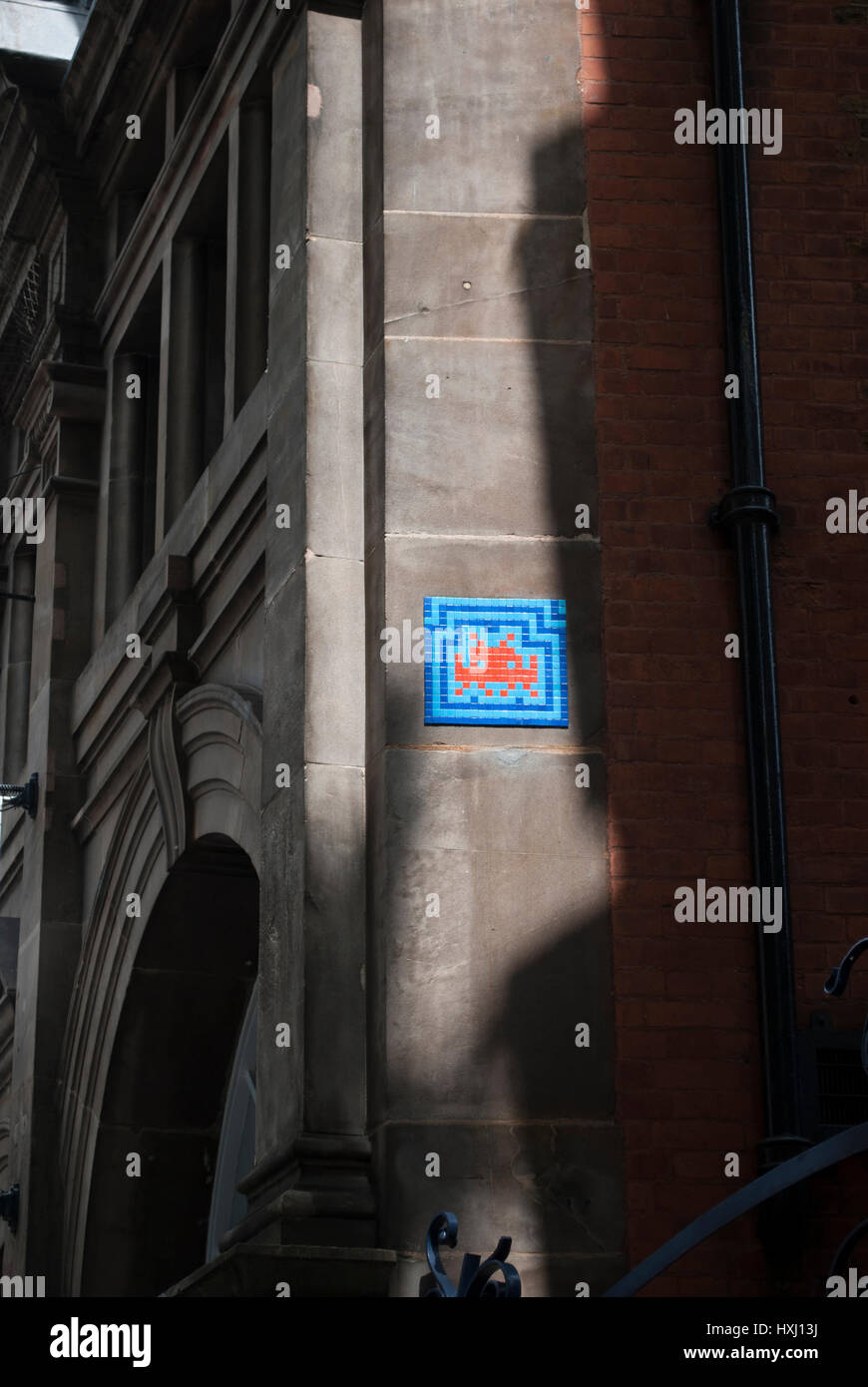 Invader street art london hi-res stock photography and images - Alamy
