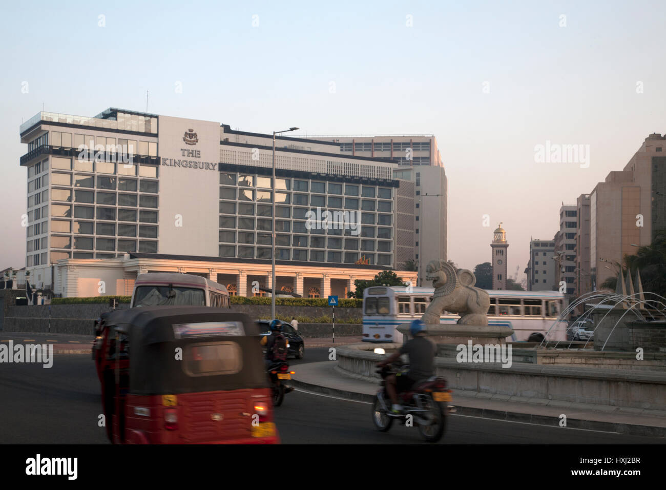 Colombo roundabout hi-res stock photography and images - Alamy