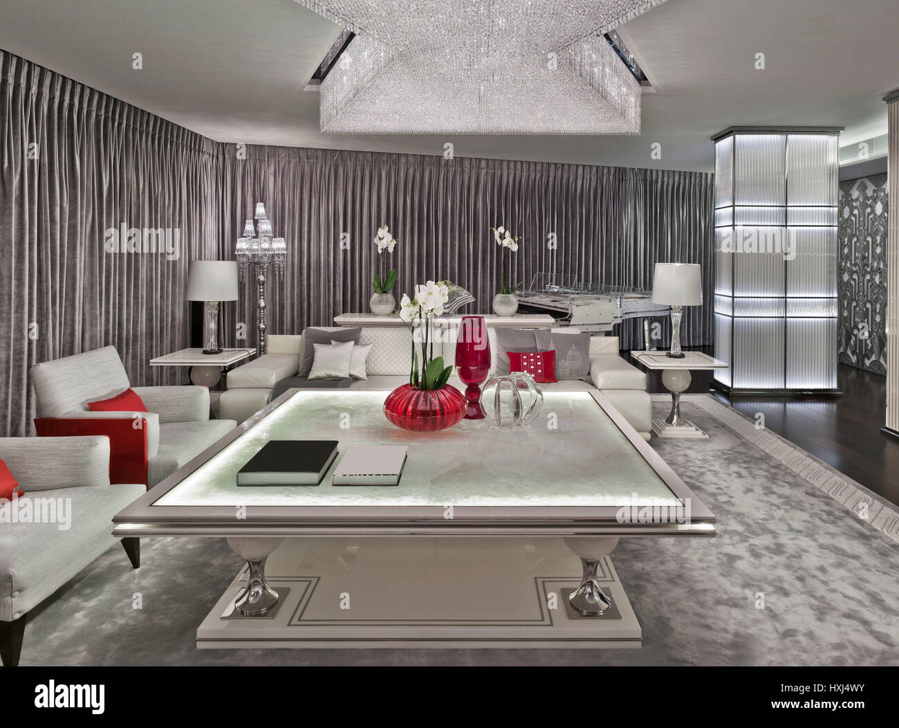 Luxury interior lighting hi-res stock photography and images - Alamy