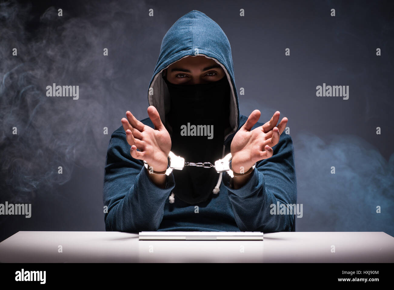 Inmate working in prison hi-res stock photography and images - Alamy