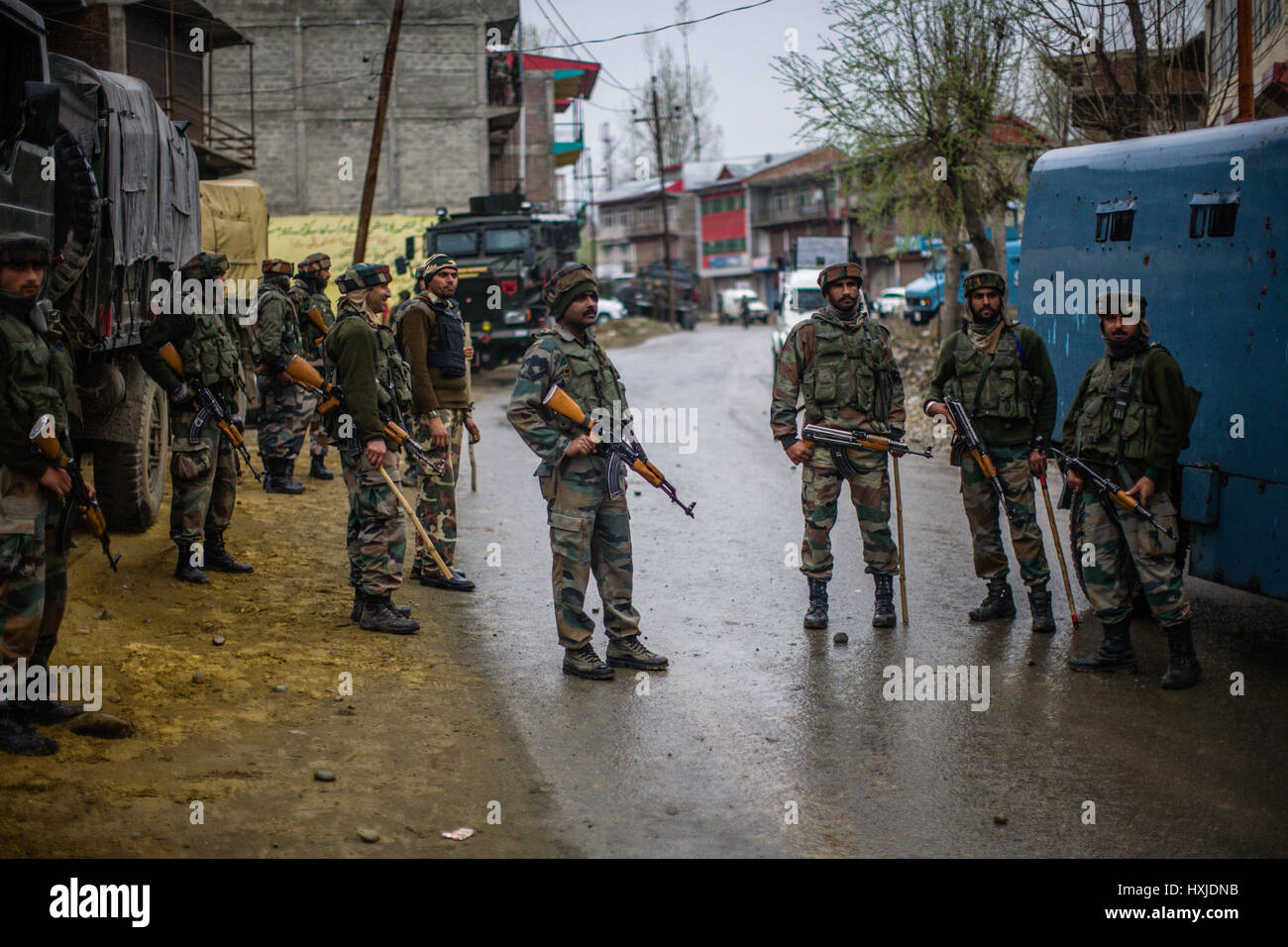 Indian army troopers dead hi-res stock photography and images - Alamy