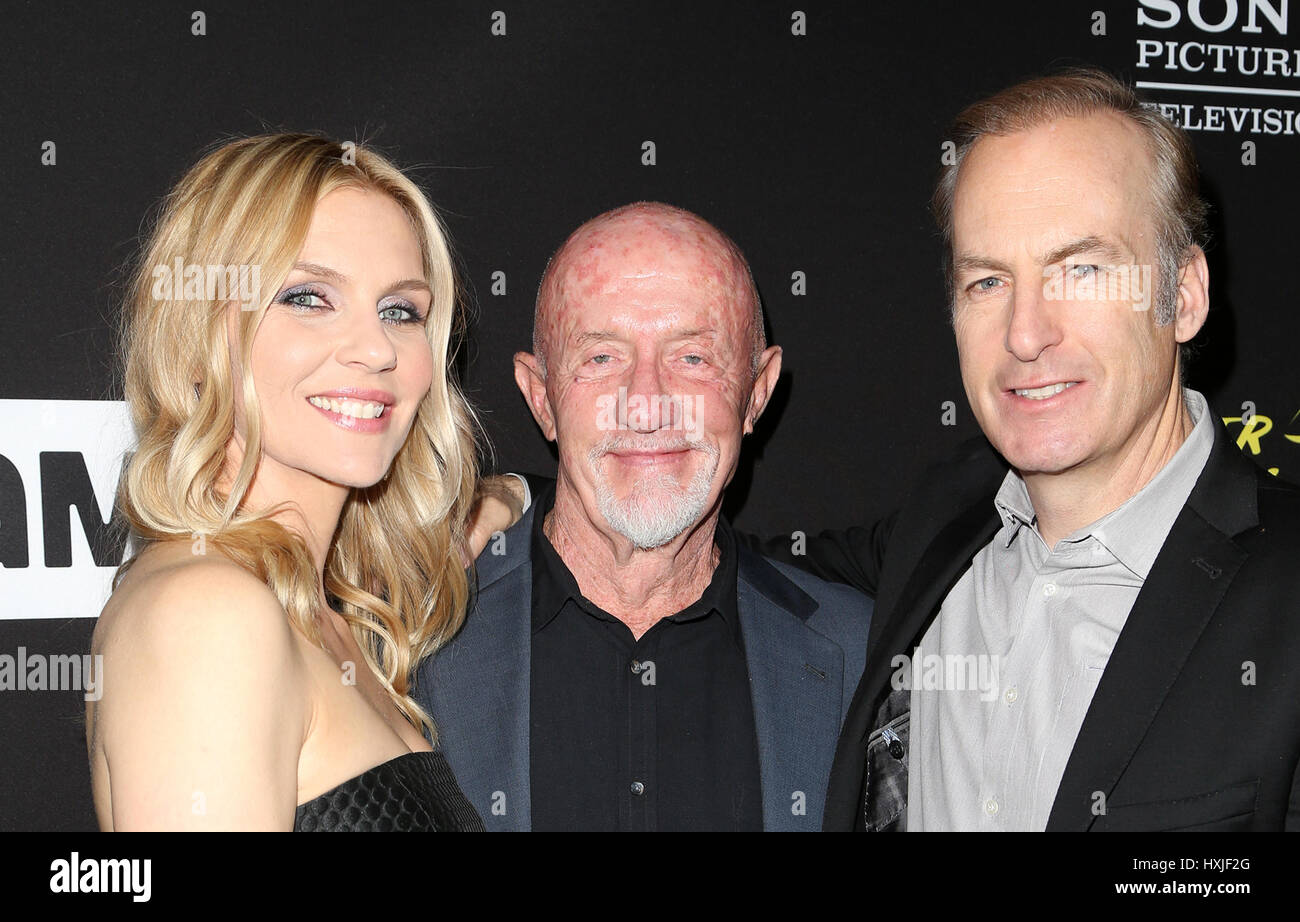 Jonathan banks and bob odenkirk hi-res stock photography and images - Alamy