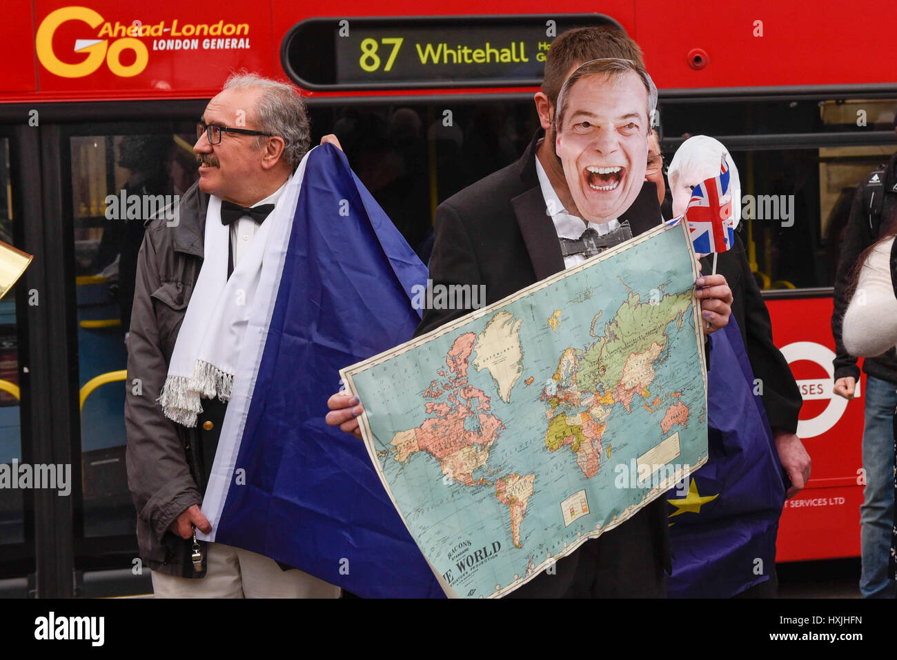 Nigel Farage Mask High Resolution Stock Photography and Images - Alamy