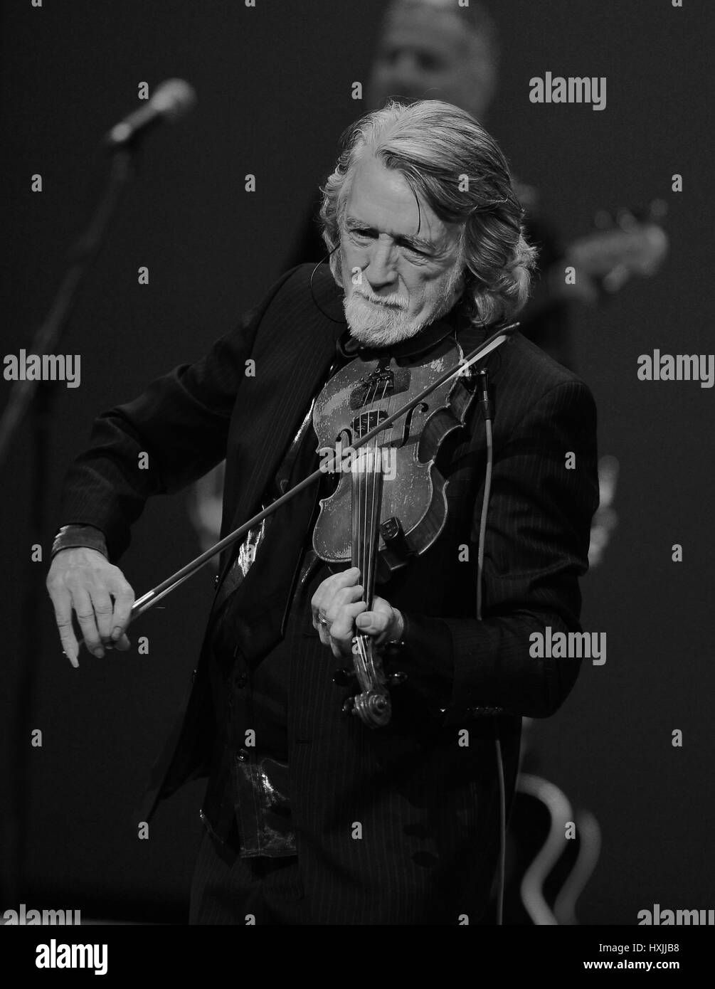 John mceuen hi-res stock photography and images - Alamy