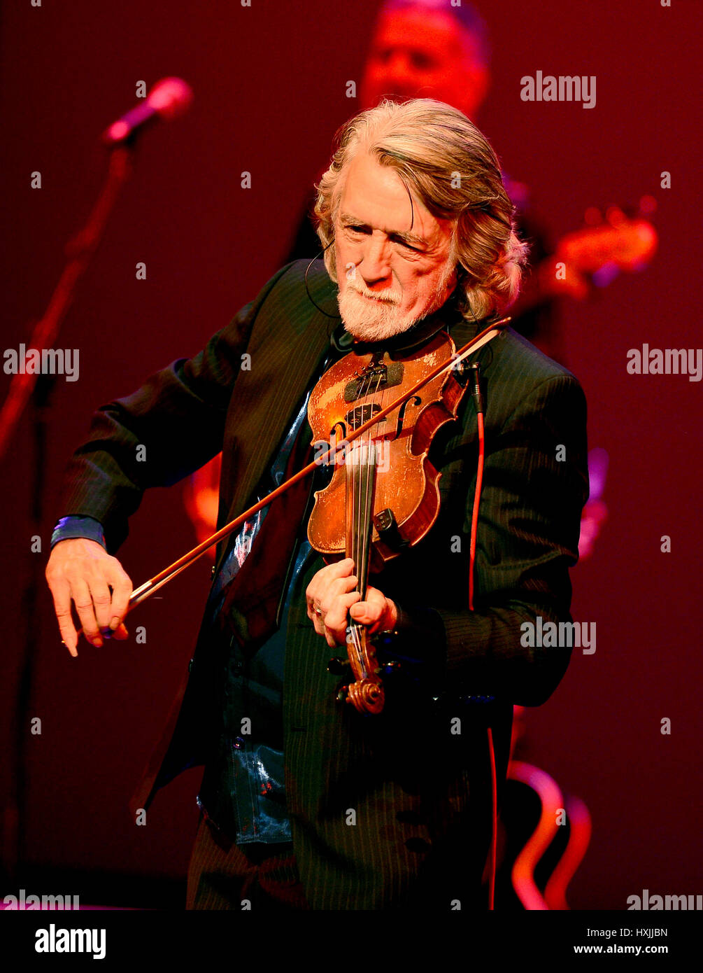 John mceuen hi-res stock photography and images - Alamy