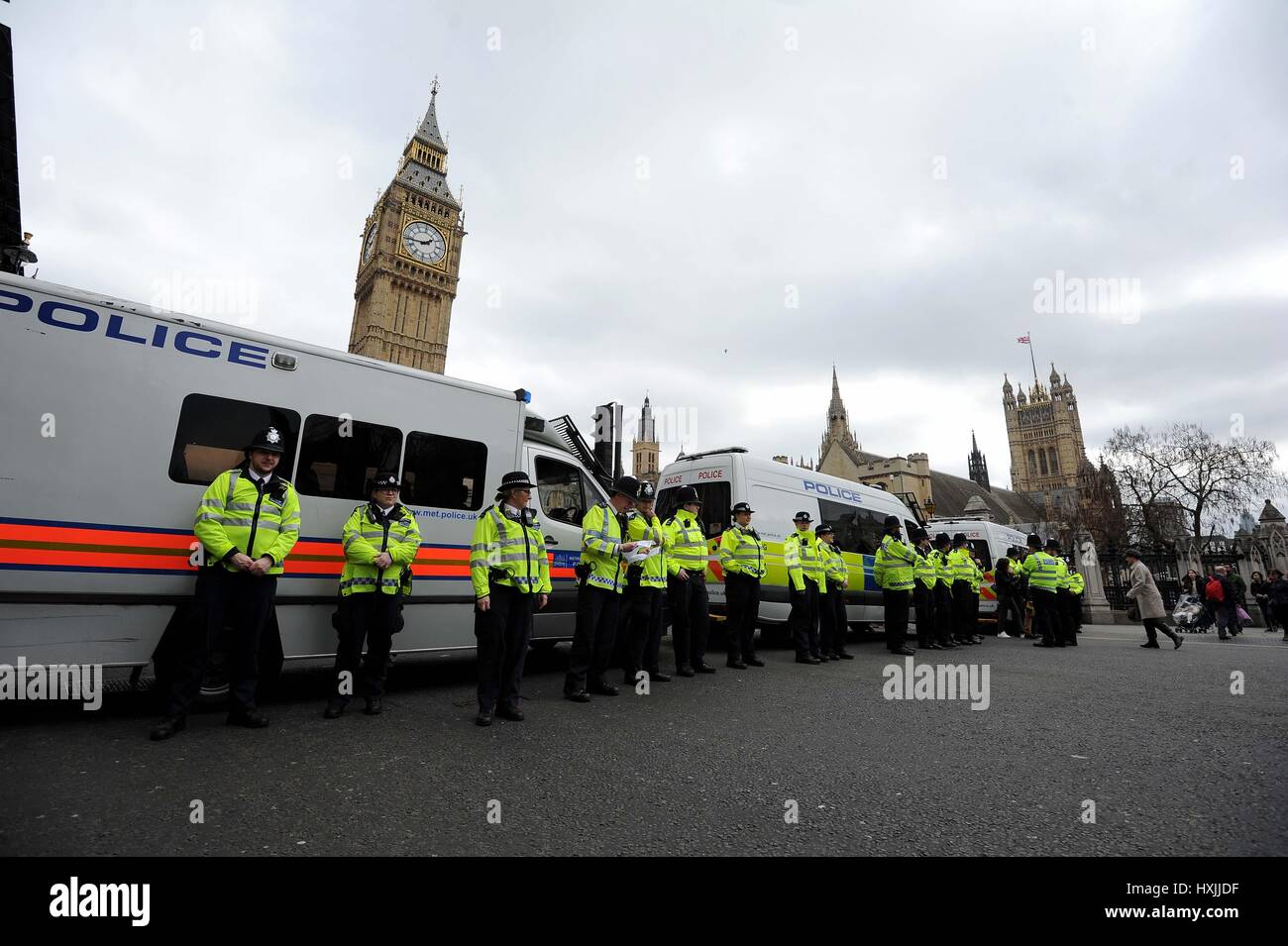 Memorial for victims of Westminster terrorist attack, London, UK ...