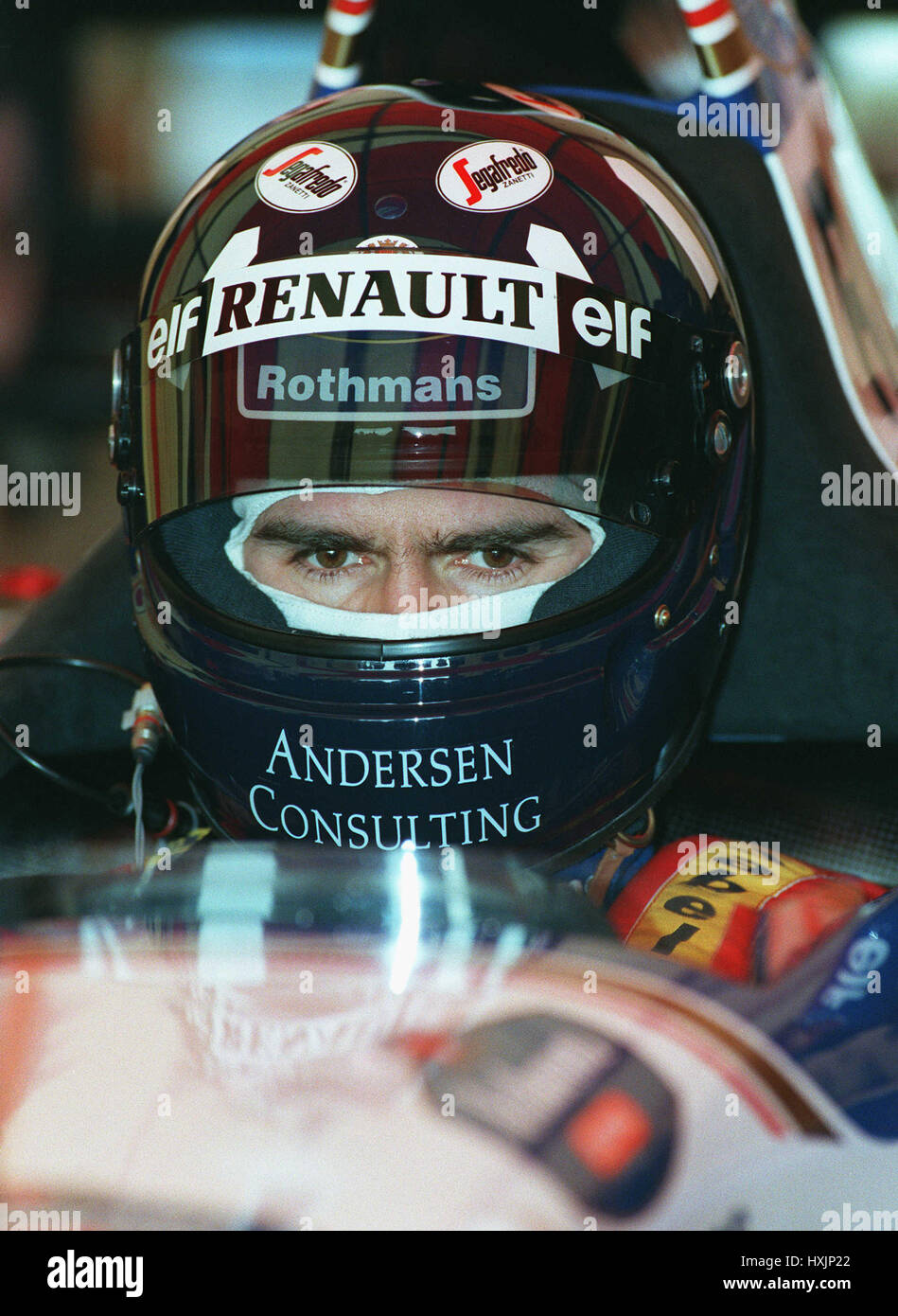 DAMON HILL FORMULA ONE RACING DRIVER 24 February 1995 Stock Photo - Alamy