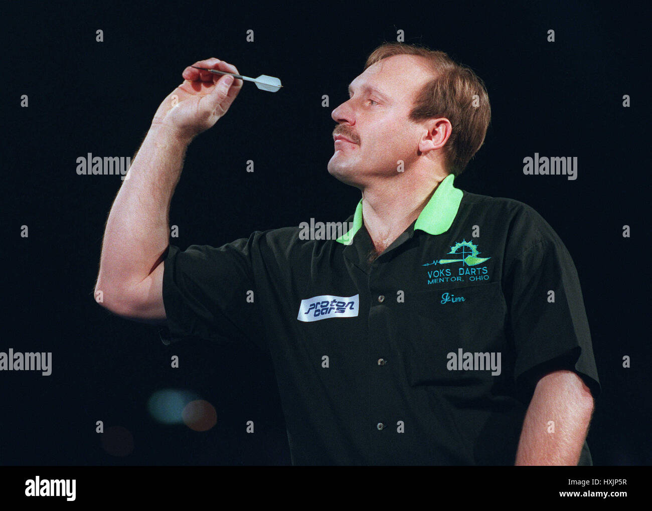 JIM WATKINS PRO DARTS WDC 13 January 1995 Stock Photo - Alamy