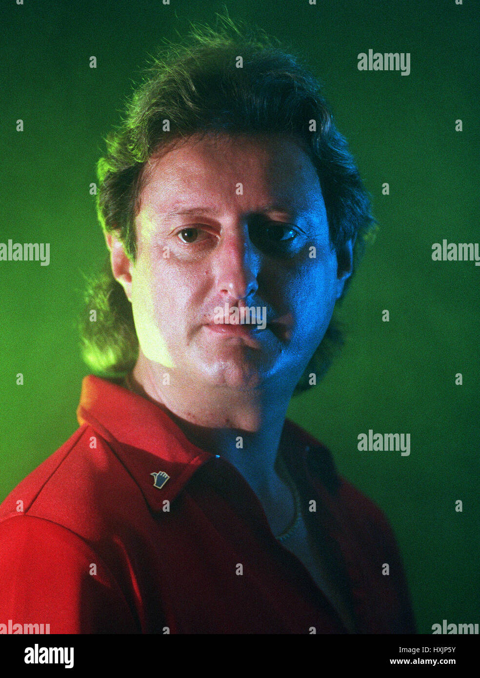ERIC BRISTOW PRO DARTS WDC 13 January 1995 Stock Photo - Alamy