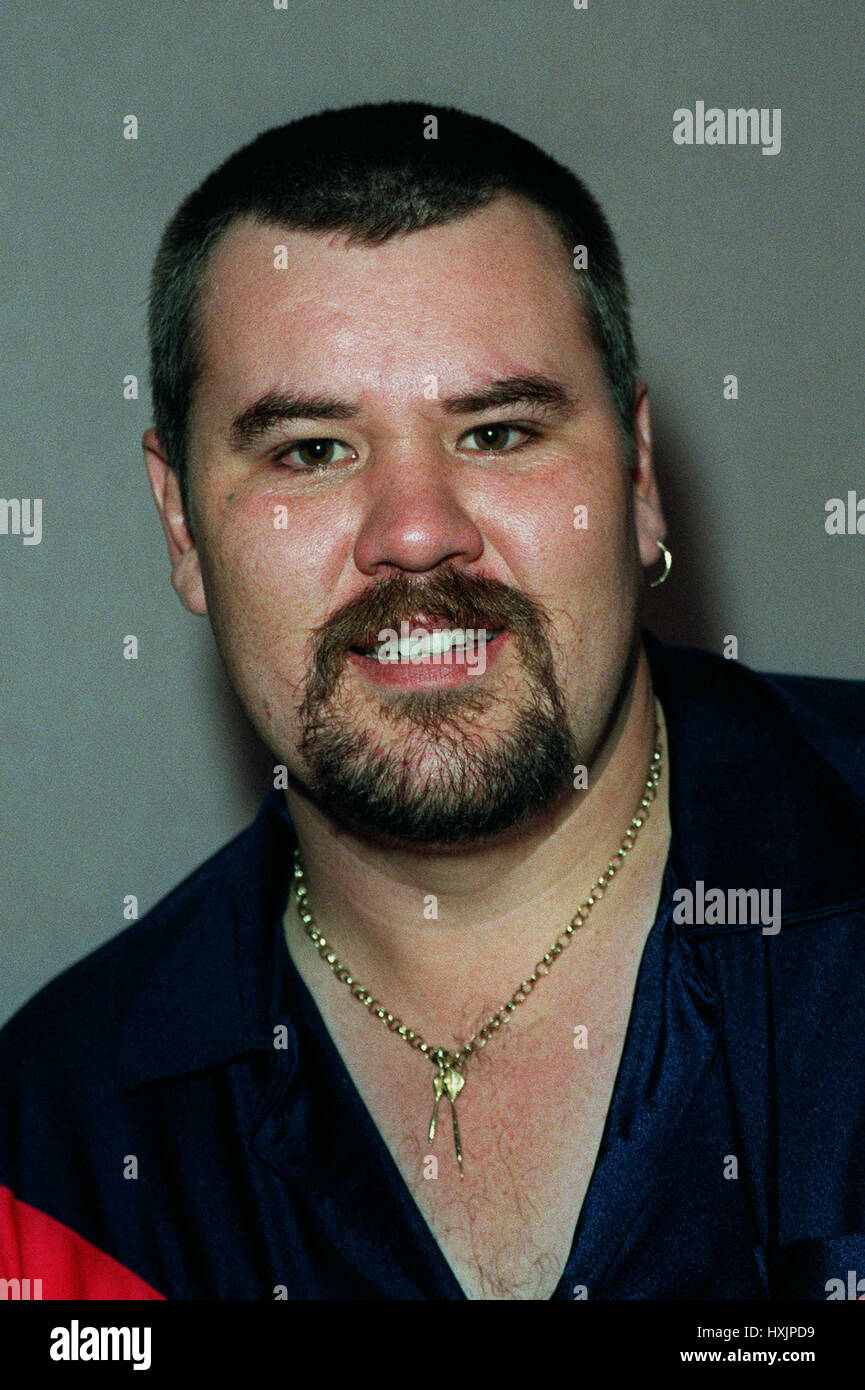WAYNE WEENING PRO DARTS BDO 04 January 1994 Stock Photo - Alamy