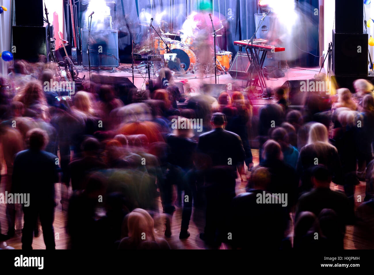 A Lot Of Music Fans In The Club Stock Photo - Alamy