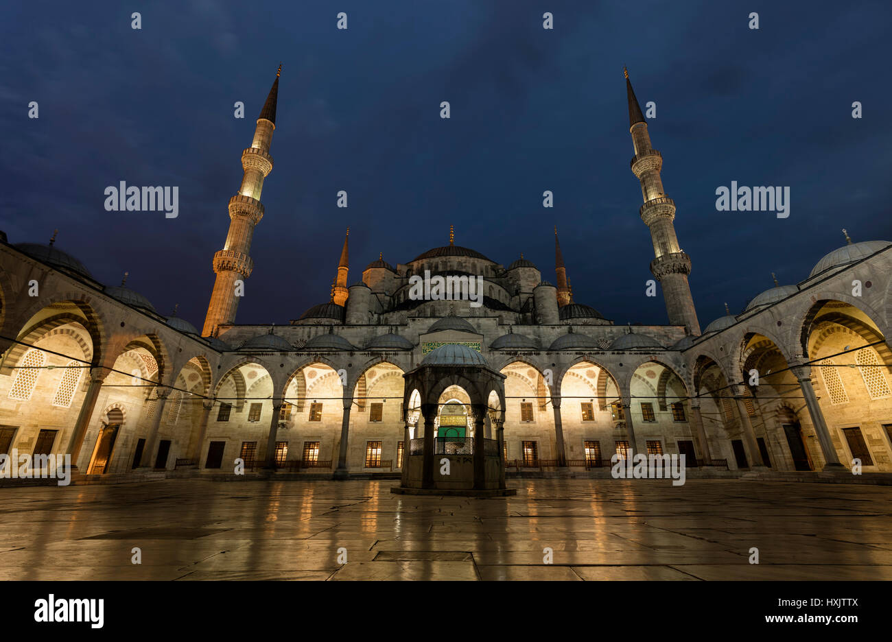 Entrance of sultan ahmed mosque hi-res stock photography and images - Alamy