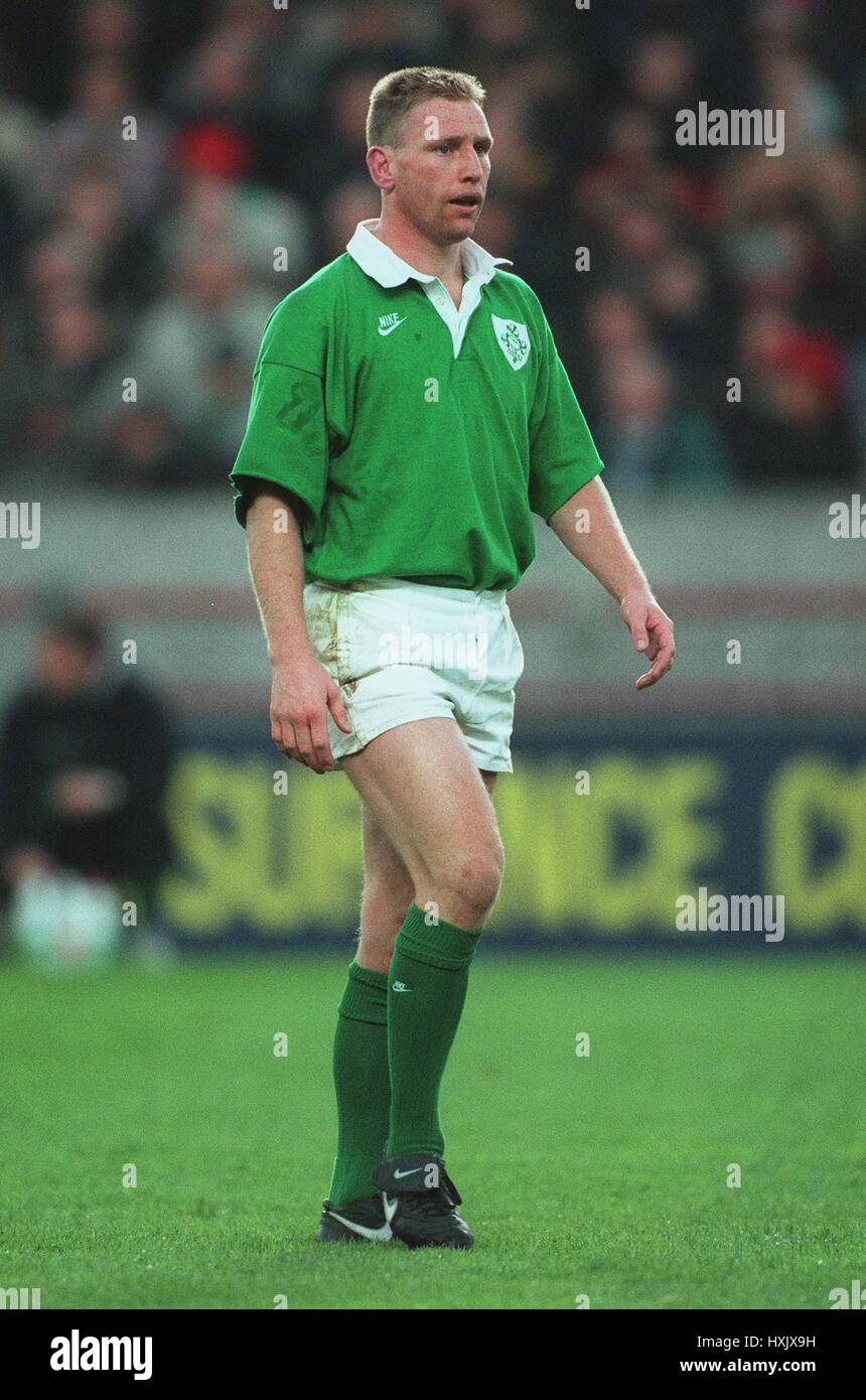 MAURICE FIELD IRELAND & MALONE RU 21 November 1995 Stock Photo - Alamy