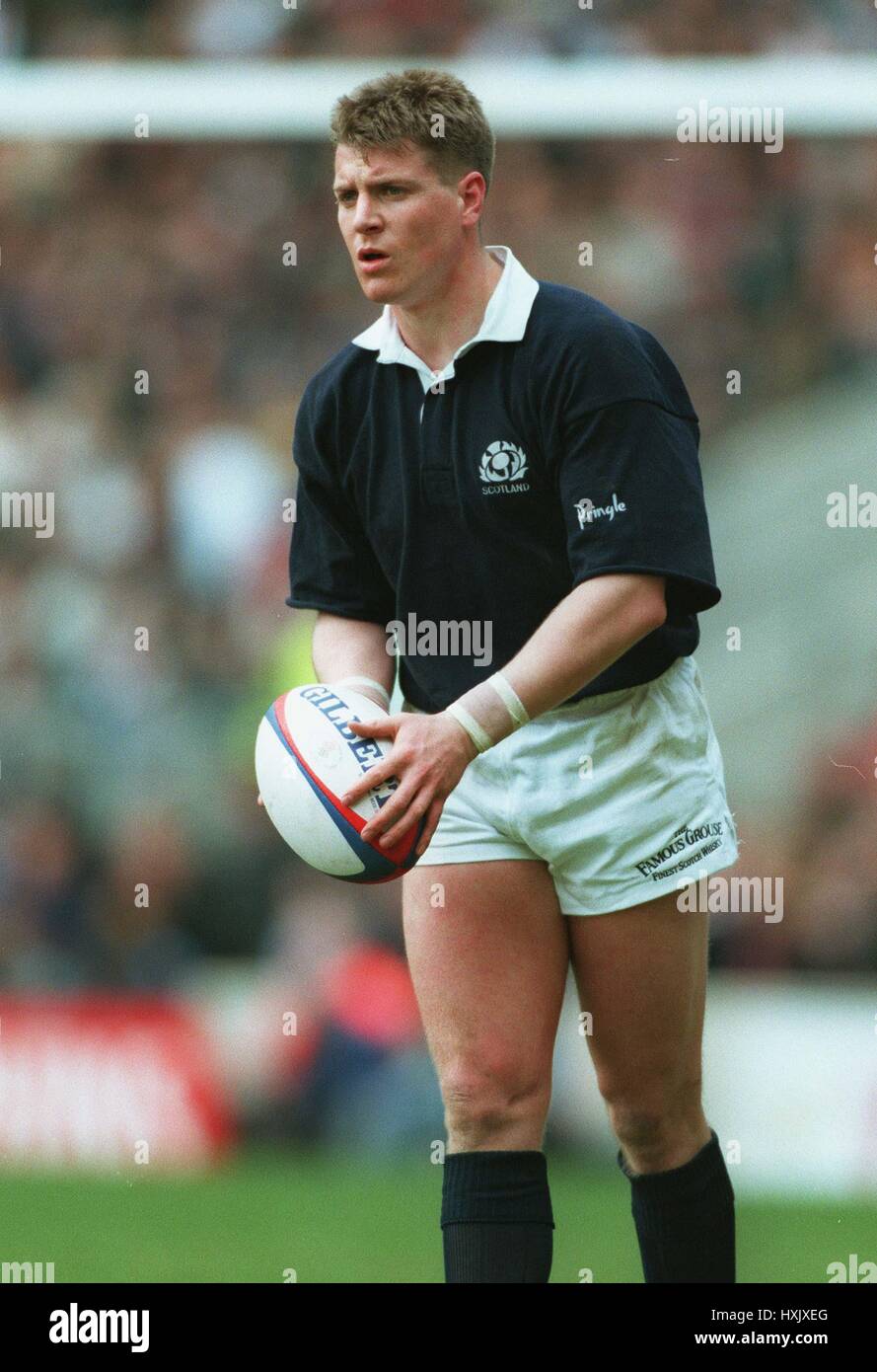 CRAIG CHALMERS SCOTLAND & MELROSE RU 24 April 1995 Stock Photo - Alamy