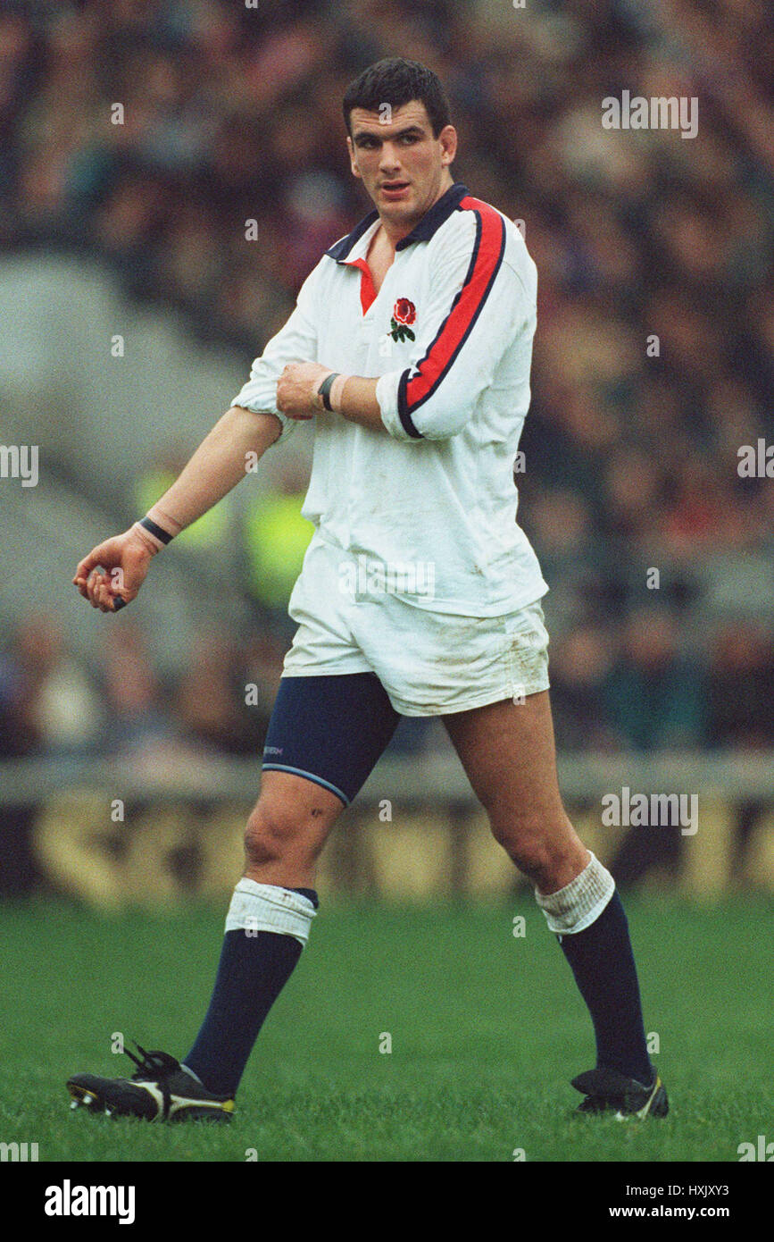 Full length martin johnson hi-res stock photography and images - Alamy