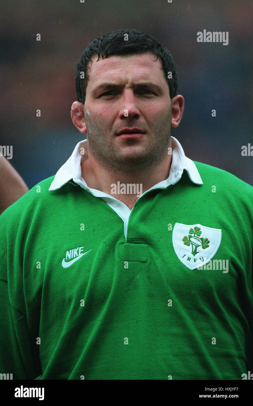 NICK POPPLEWELL IRELAND & NEWCASTLE RU 10 January 1994 Stock Photo - Alamy