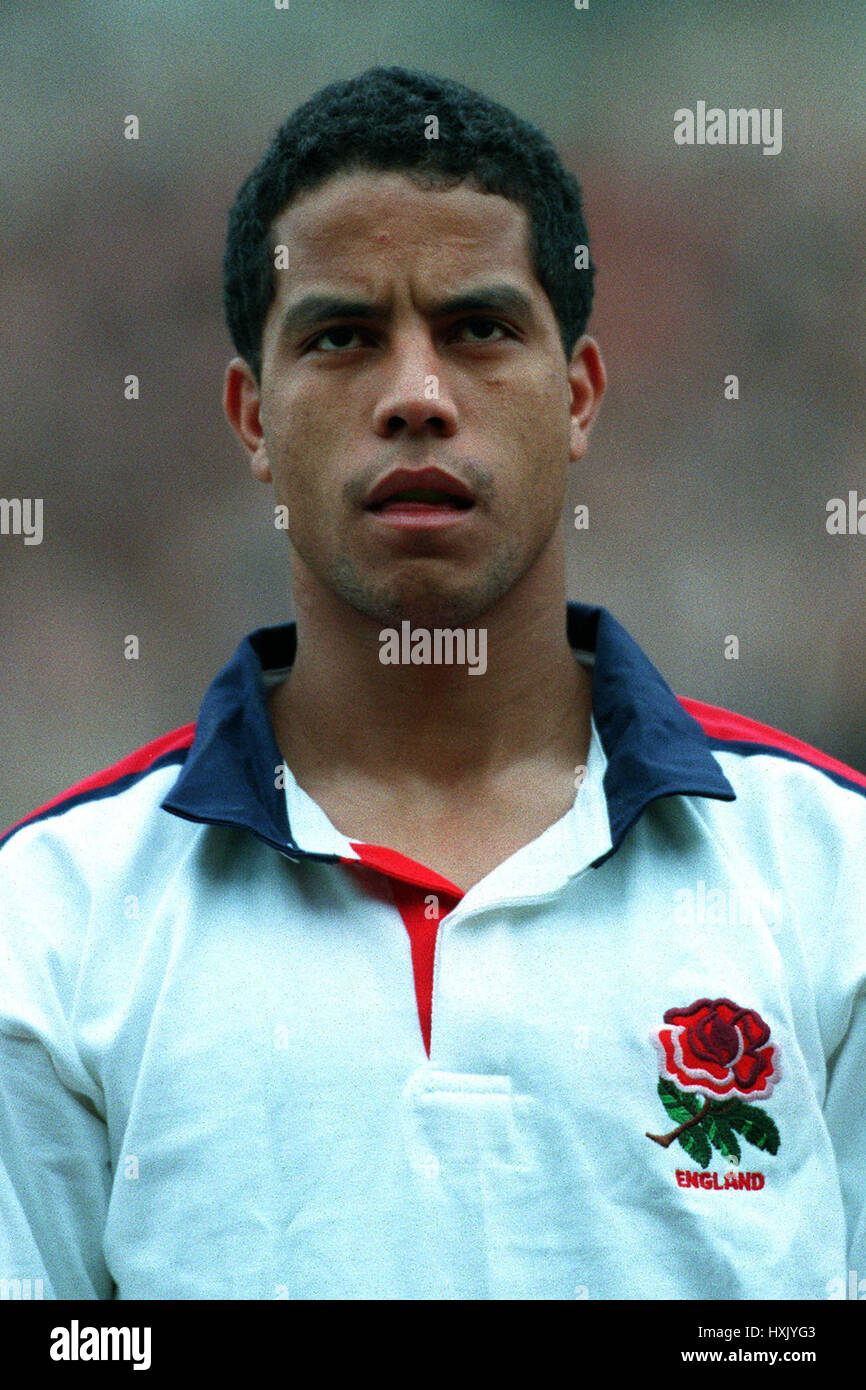 JEREMY GUSCOTT ENGLAND & BATH RU 17 December 1993 Stock Photo - Alamy