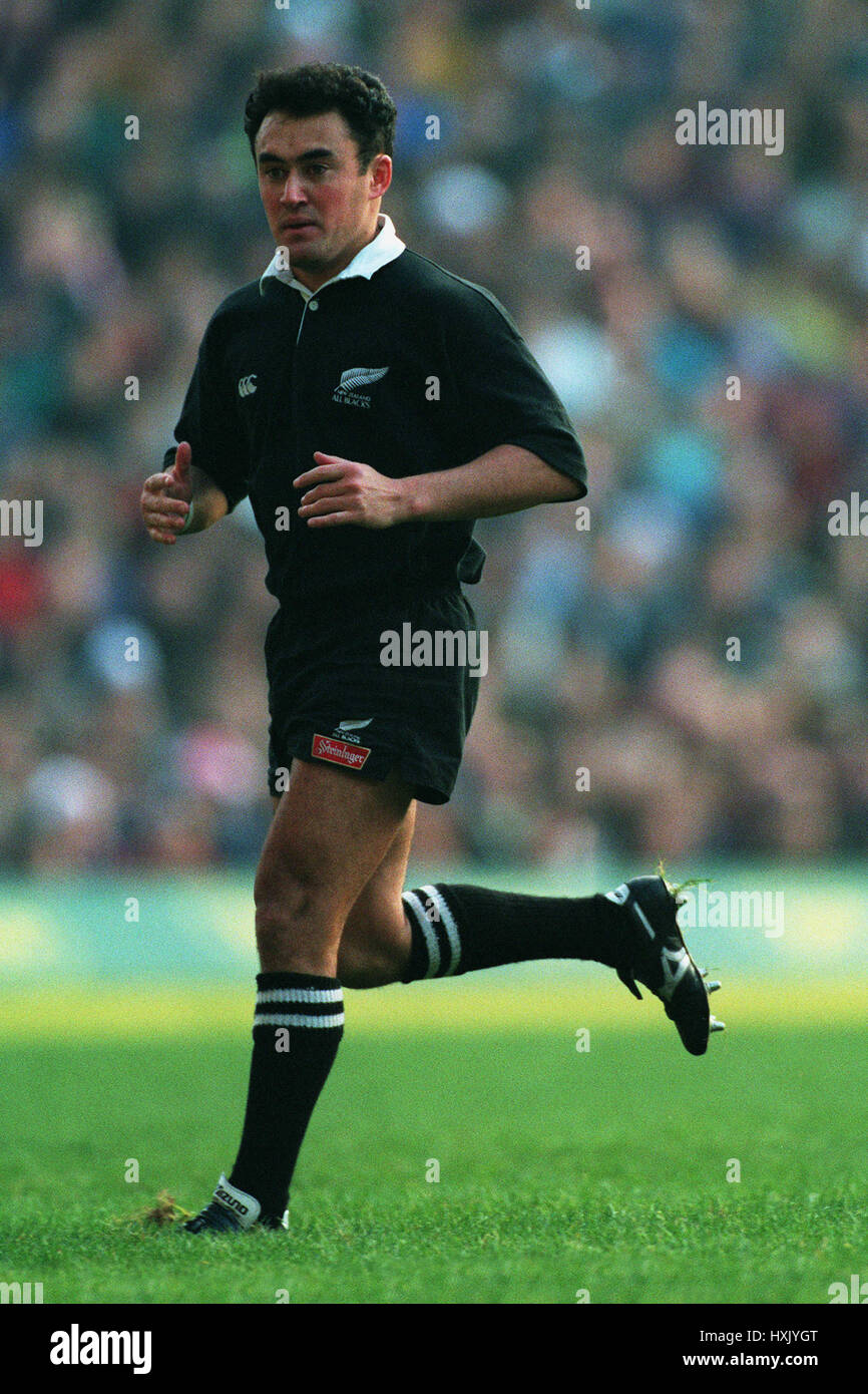 STUART FORSTER NEW ZEALAND RU 29 November 1993 Stock Photo - Alamy