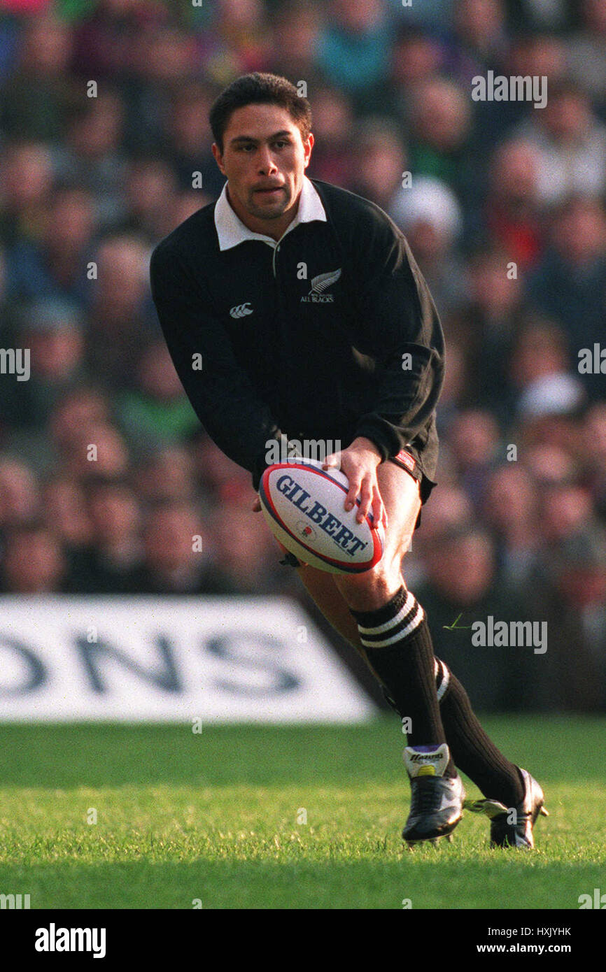 JOHN TIMU NEW ZEALAND RU 29 November 1993 Stock Photo - Alamy
