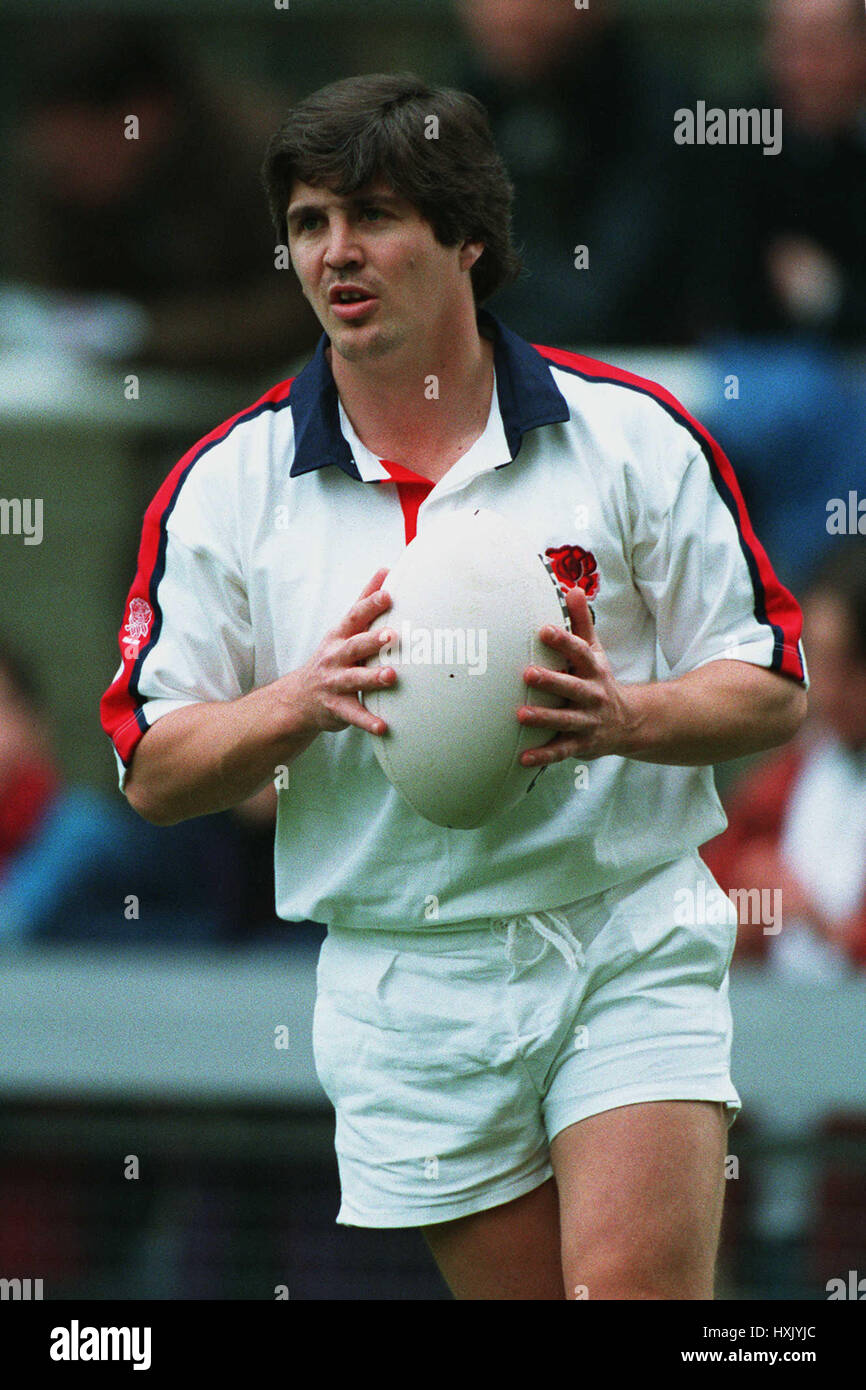 STUART BARNES ENGLAND & BATH RU 12 March 1993 Stock Photo - Alamy