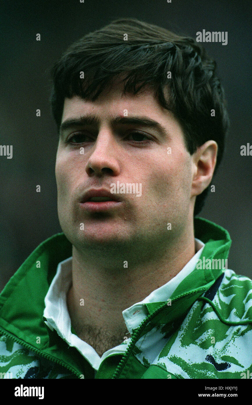VINCENT CUNNINGHAM IRELAND & ST MARYS COLLEGE RU 18 January 1993 Stock ...