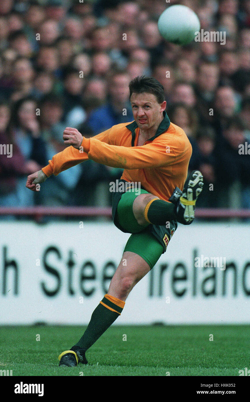 MARTIN ROEBUCK AUSTRALIA RU 20 October 1992 Stock Photo - Alamy