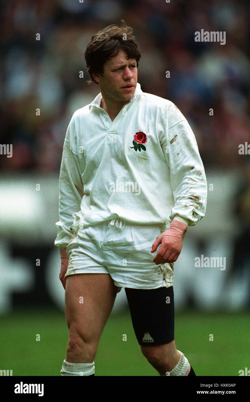 Simon halliday hi-res stock photography and images - Alamy