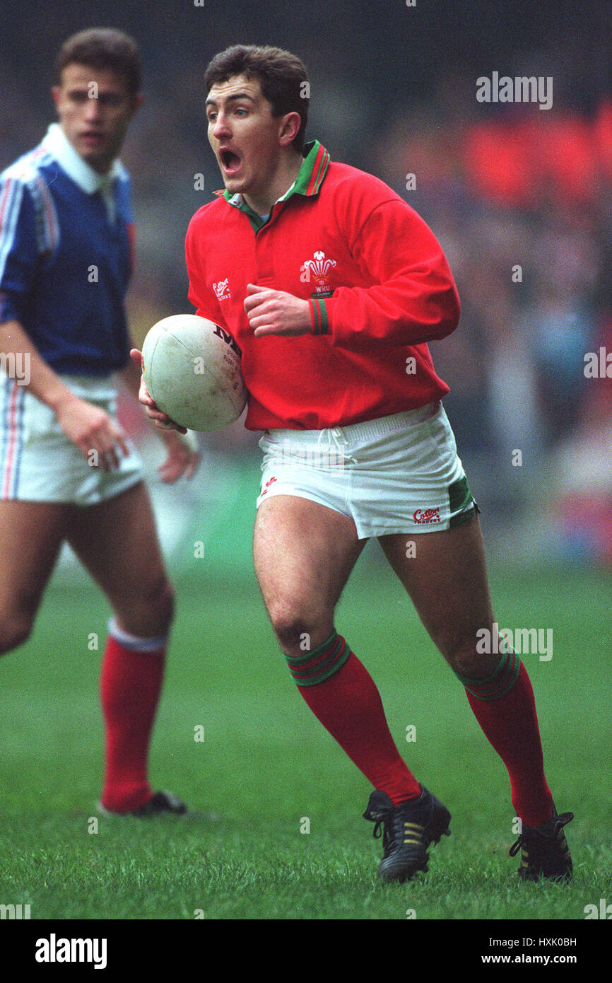 Robert jones hi-res stock photography and images - Alamy