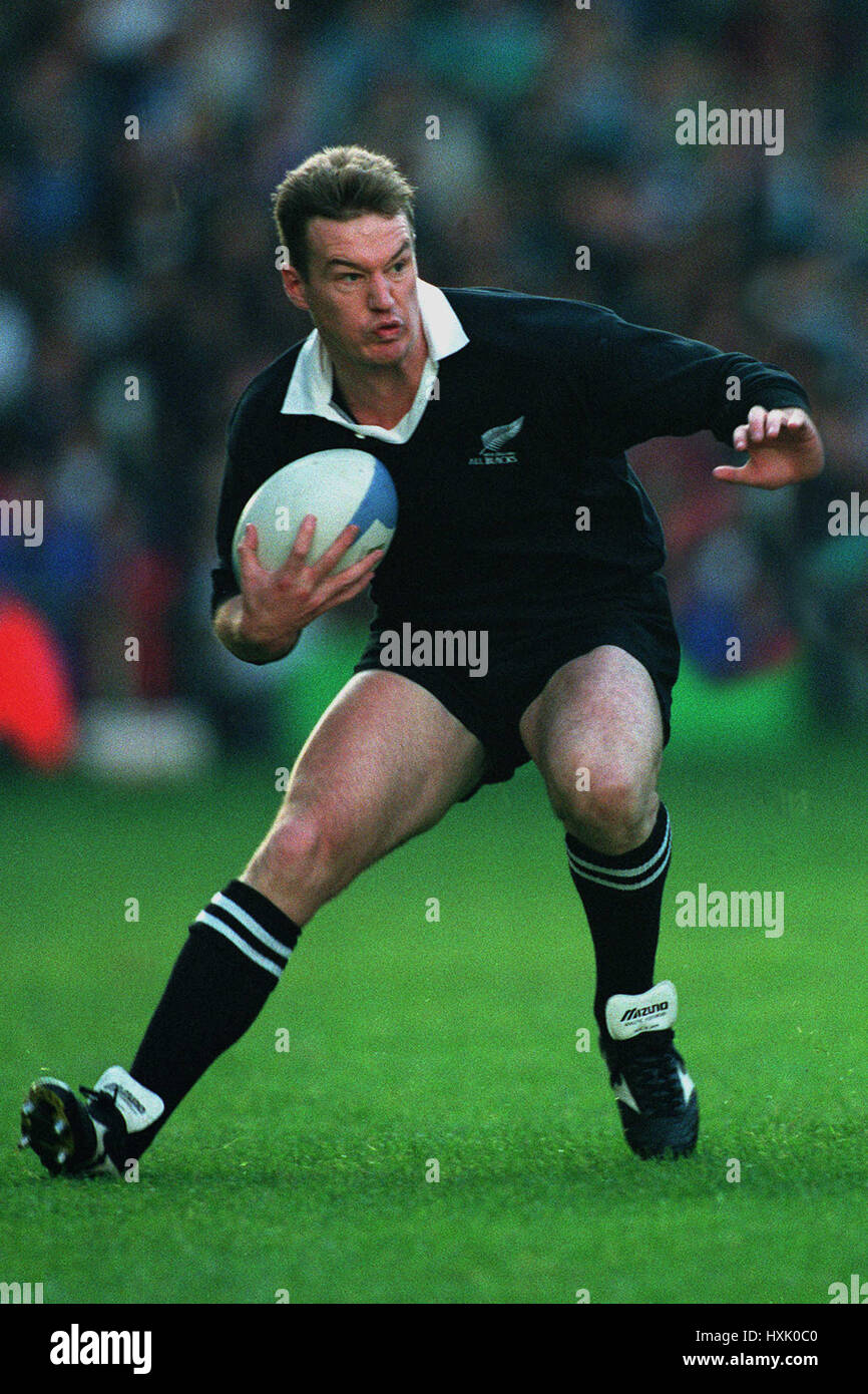 JOHN KIRWAN NEW ZEALAND RU 23 January 1992 Stock Photo - Alamy