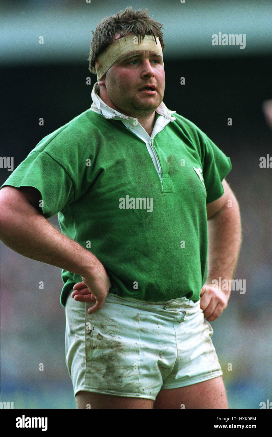 JOHN FITZGERALD IRELAND & MUNSTER RU 27 September 1991 Stock Photo - Alamy