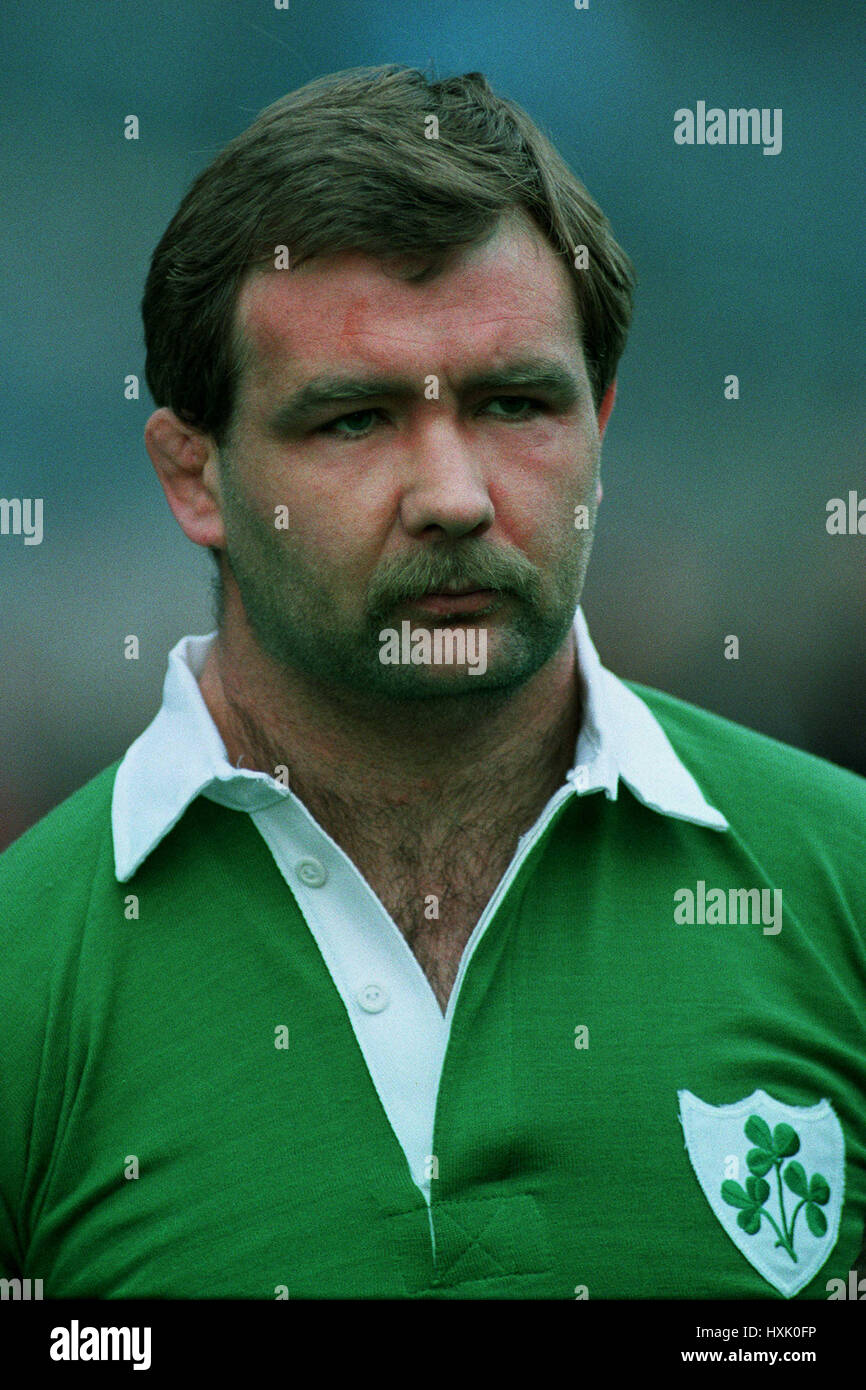 DESMOND FITZGERALD IRELAND & LANSDOWNE RU 27 September 1991 Stock Photo ...