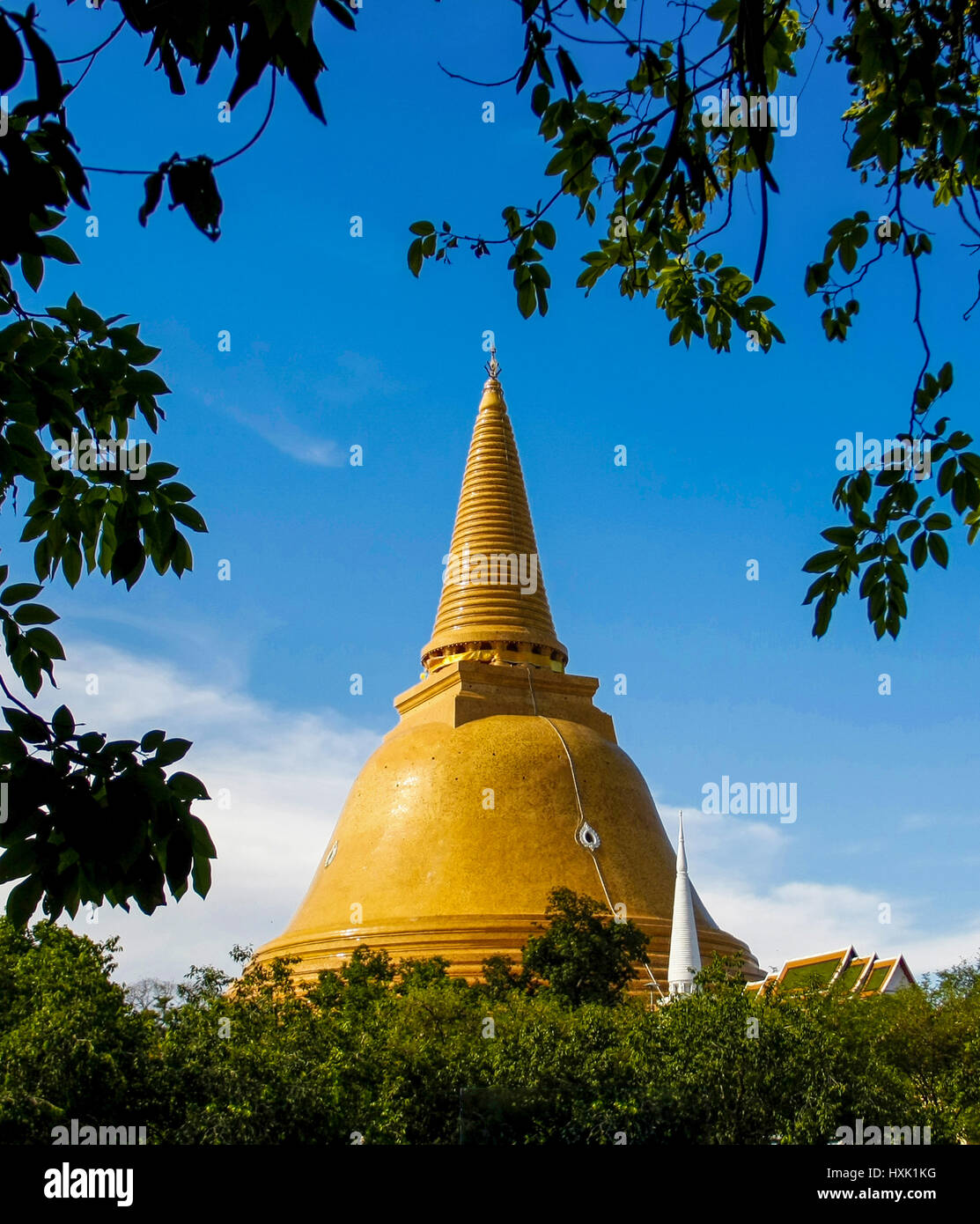 Nakhonpathom hi-res stock photography and images - Alamy