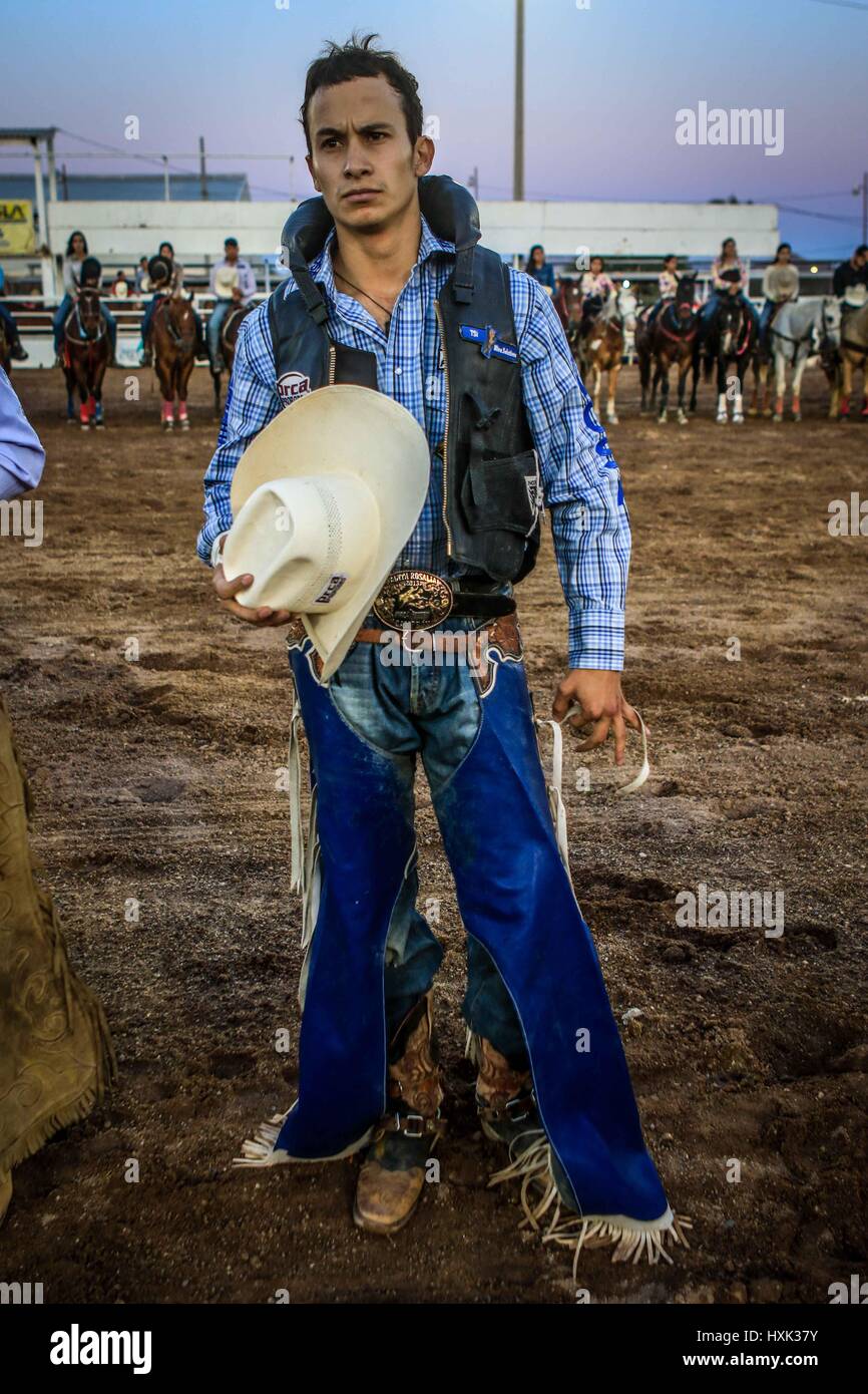 Report about rodeo riders and environment around this Vaquero sport ...