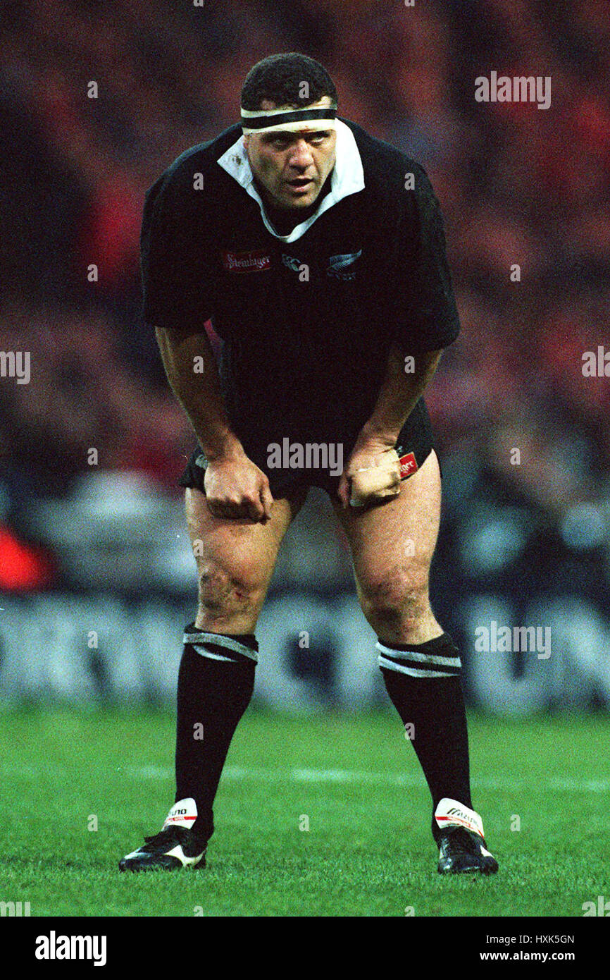 Little walter hi-res stock photography and images - Alamy