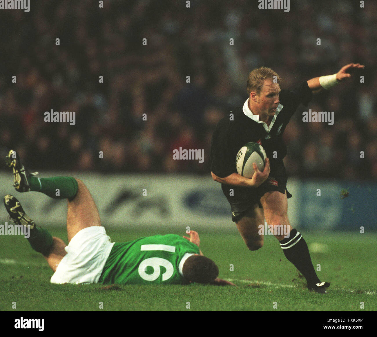 JEFF WILSON & KEVIN MAGGS IRELAND V NEW ZEALAND RU 18 November 1997 ...