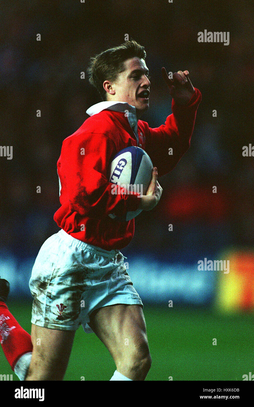 NEIL JENKINS CELEBRATES HIS TRY. SCOTLAND V WALES 18 January 1997 Stock ...