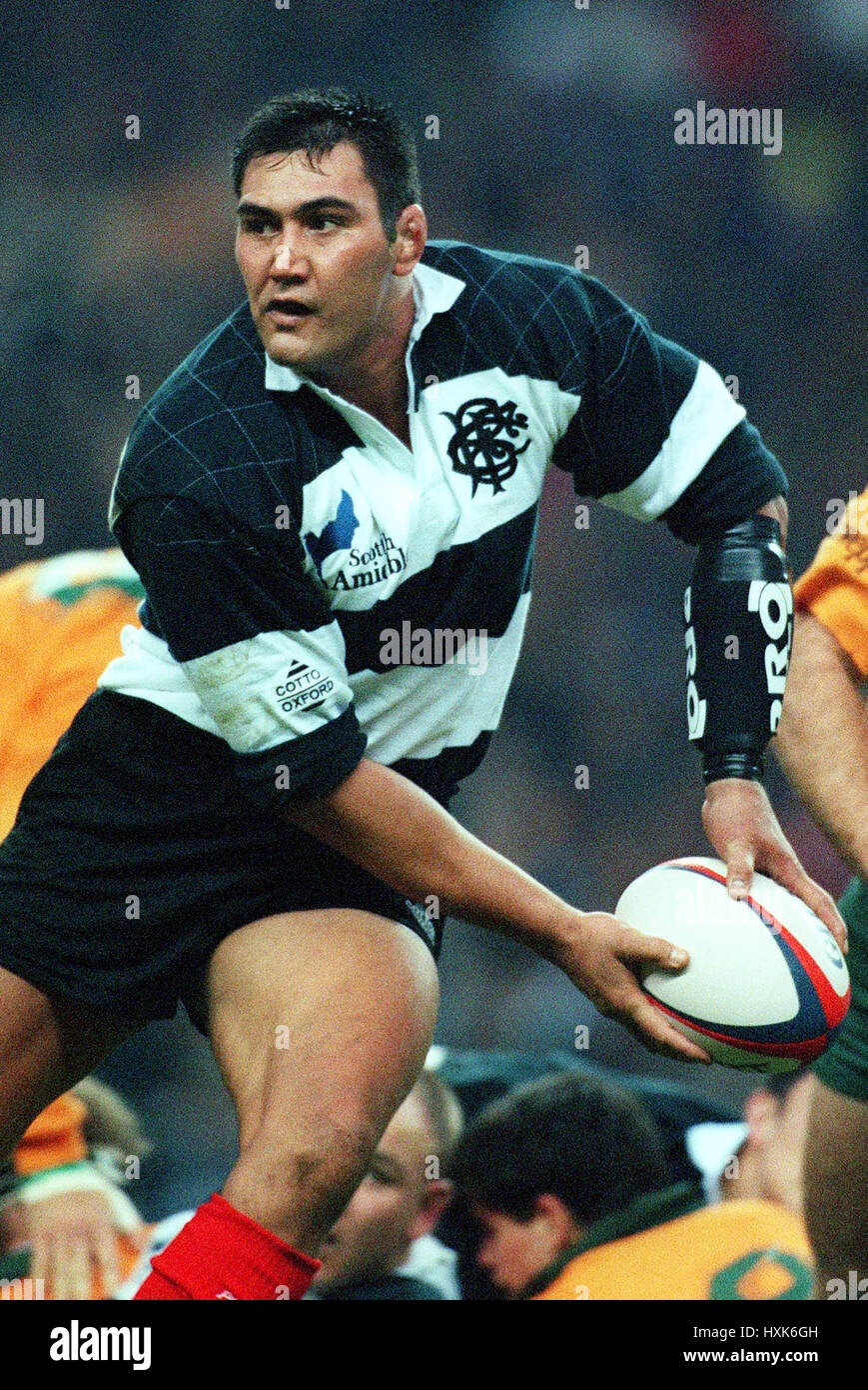 DALE MCINTOSH BARBARIANS 12 December 1996 Stock Photo - Alamy